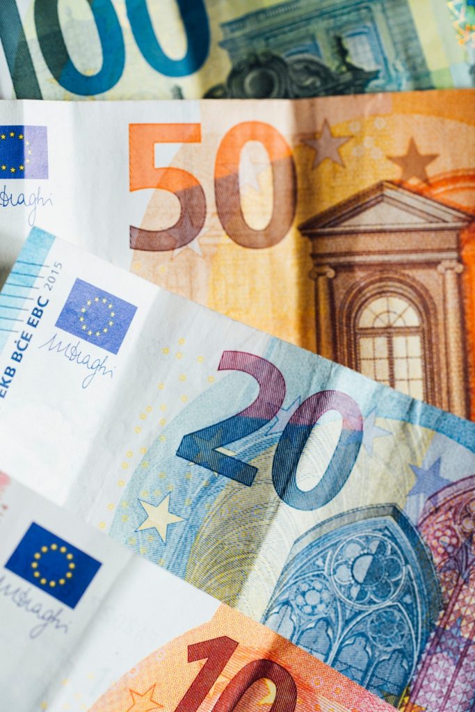 Portugal Currency: The Complete Guide | LisbonGo