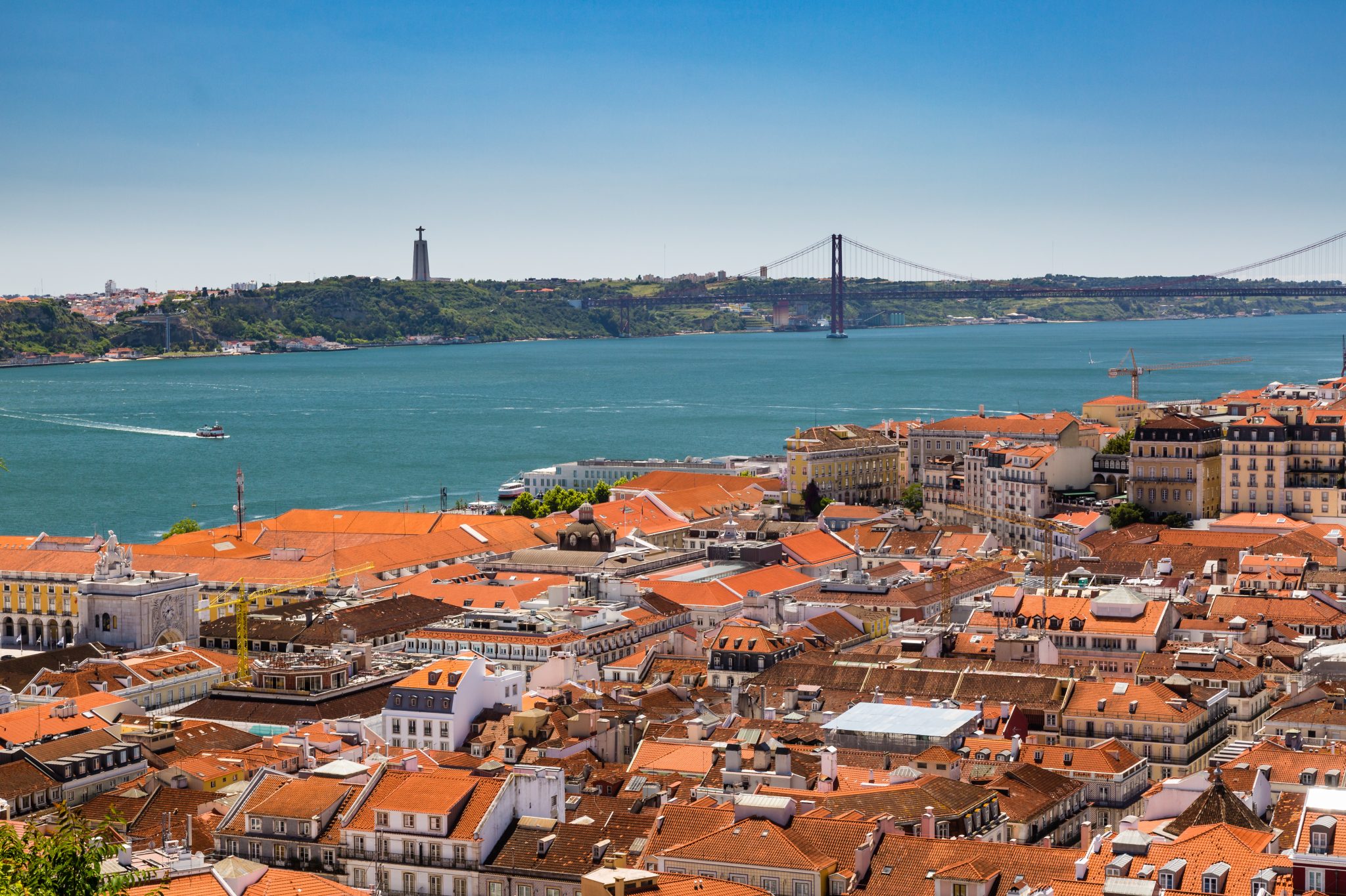 Living in Lisbon: All You Need to Know | LisbonGo